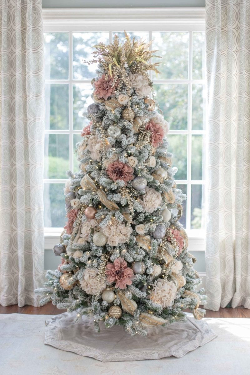 One Elegant Christmas Tree - Decorated Two Ways! | bluegraygal